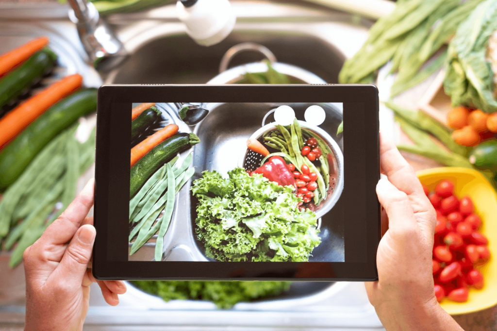 Role of Artificial Intelligence in Marketing in Food & Beverage ...