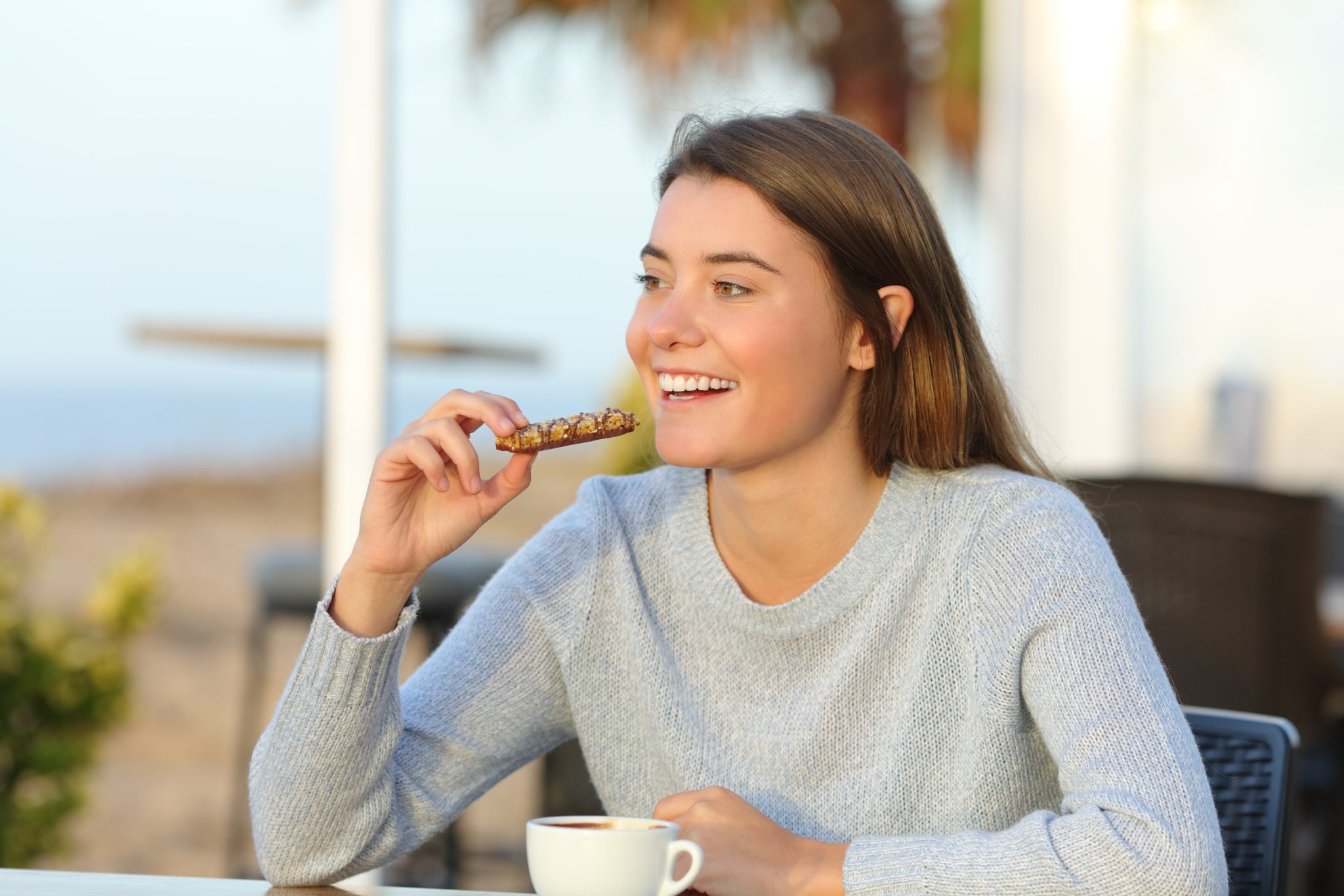 Eat Smart, Snack Mindfully: A Path to Balance – Nutrition Meets Food ...